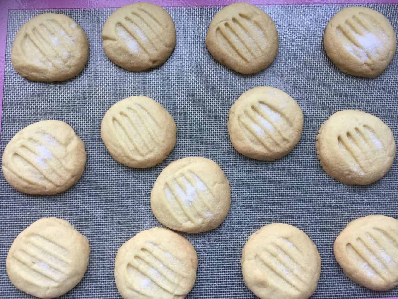 Easy Melting Moments Biscuit Recipe - Traditional Home Baking