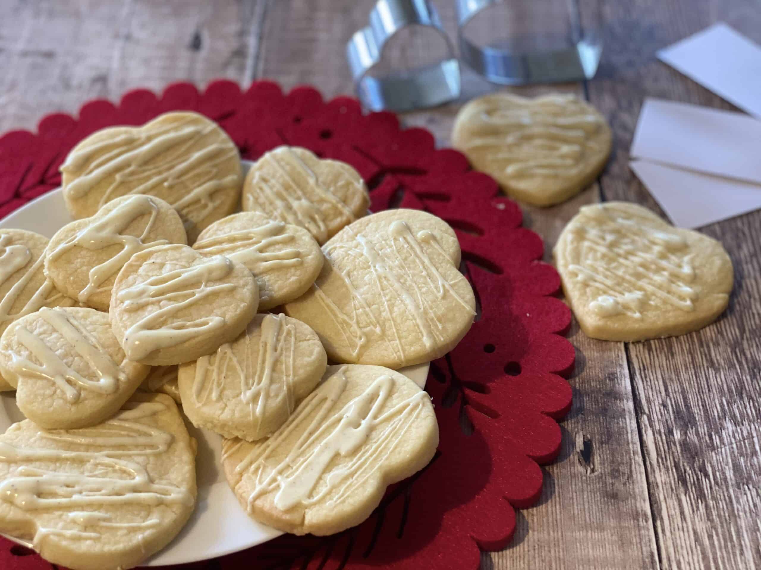Easy Vanilla Shortbread Biscuits - Traditional Home Baking