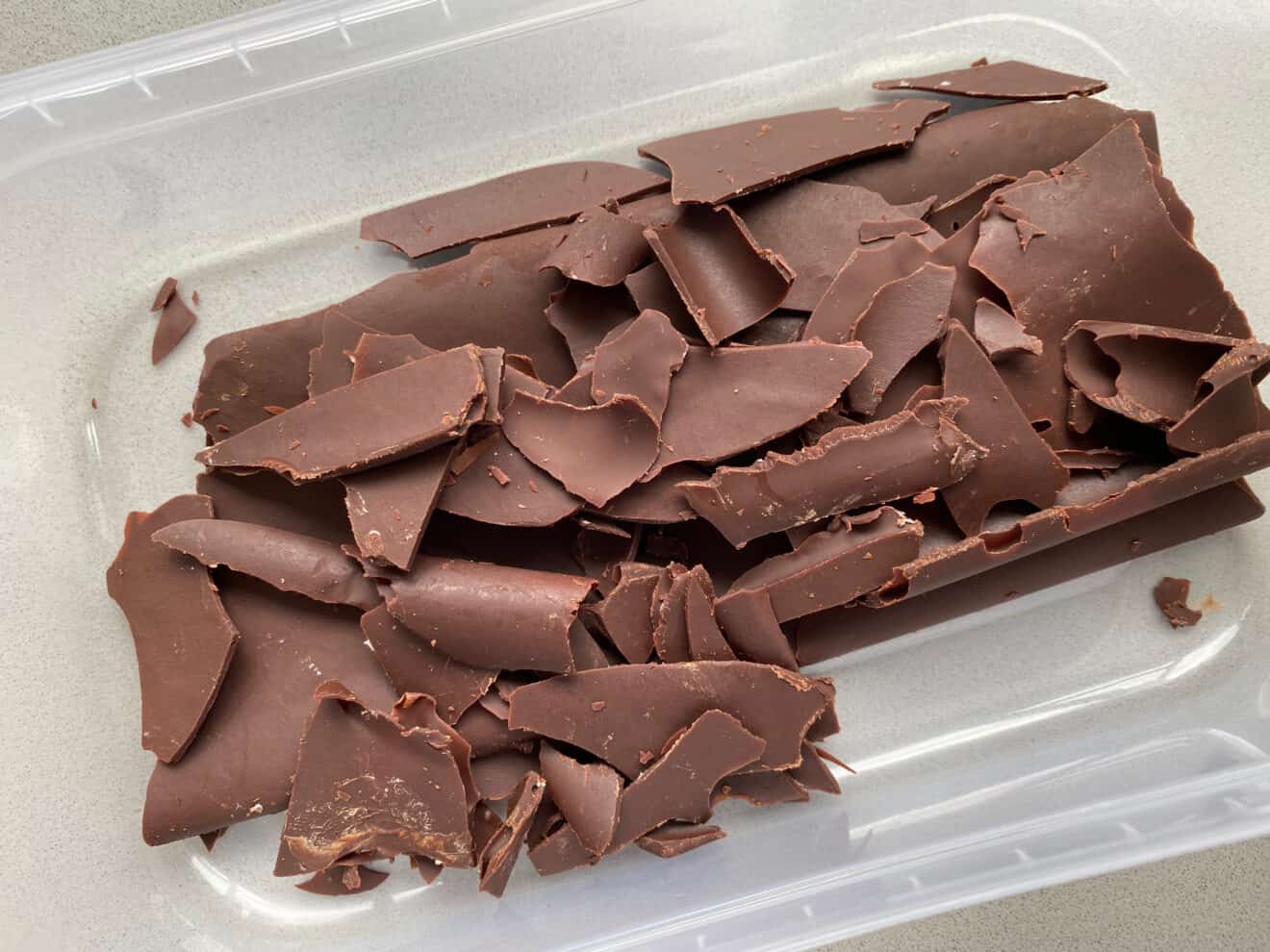 How to Make Chocolate Shards - Traditional Home Baking